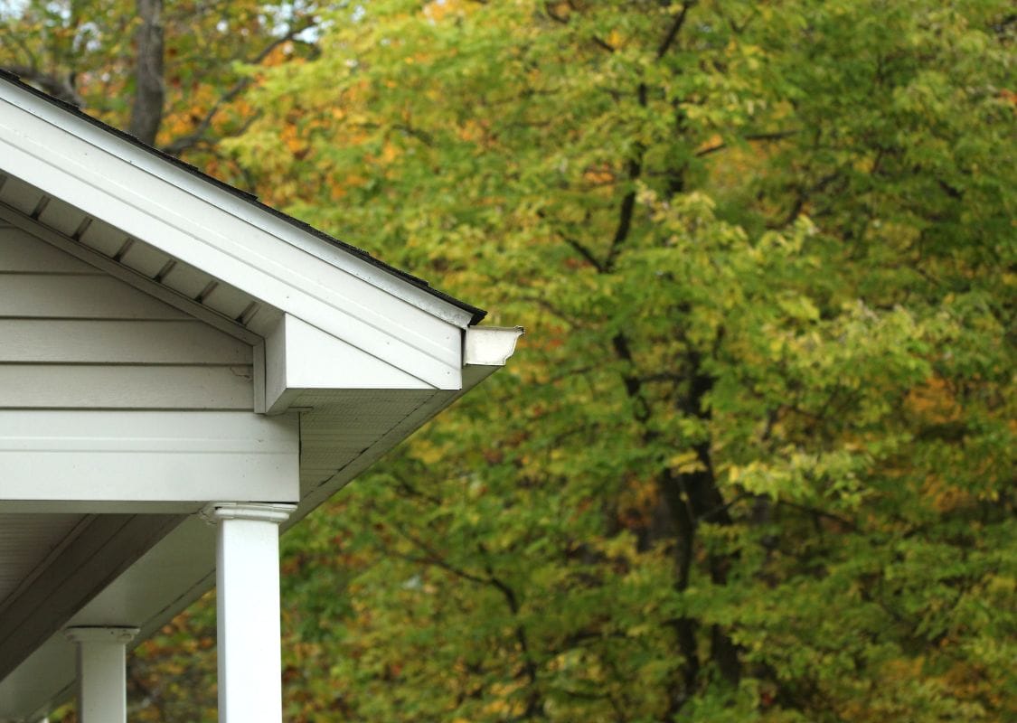 Eavestrough & Gutter Installation | J. King Exteriors